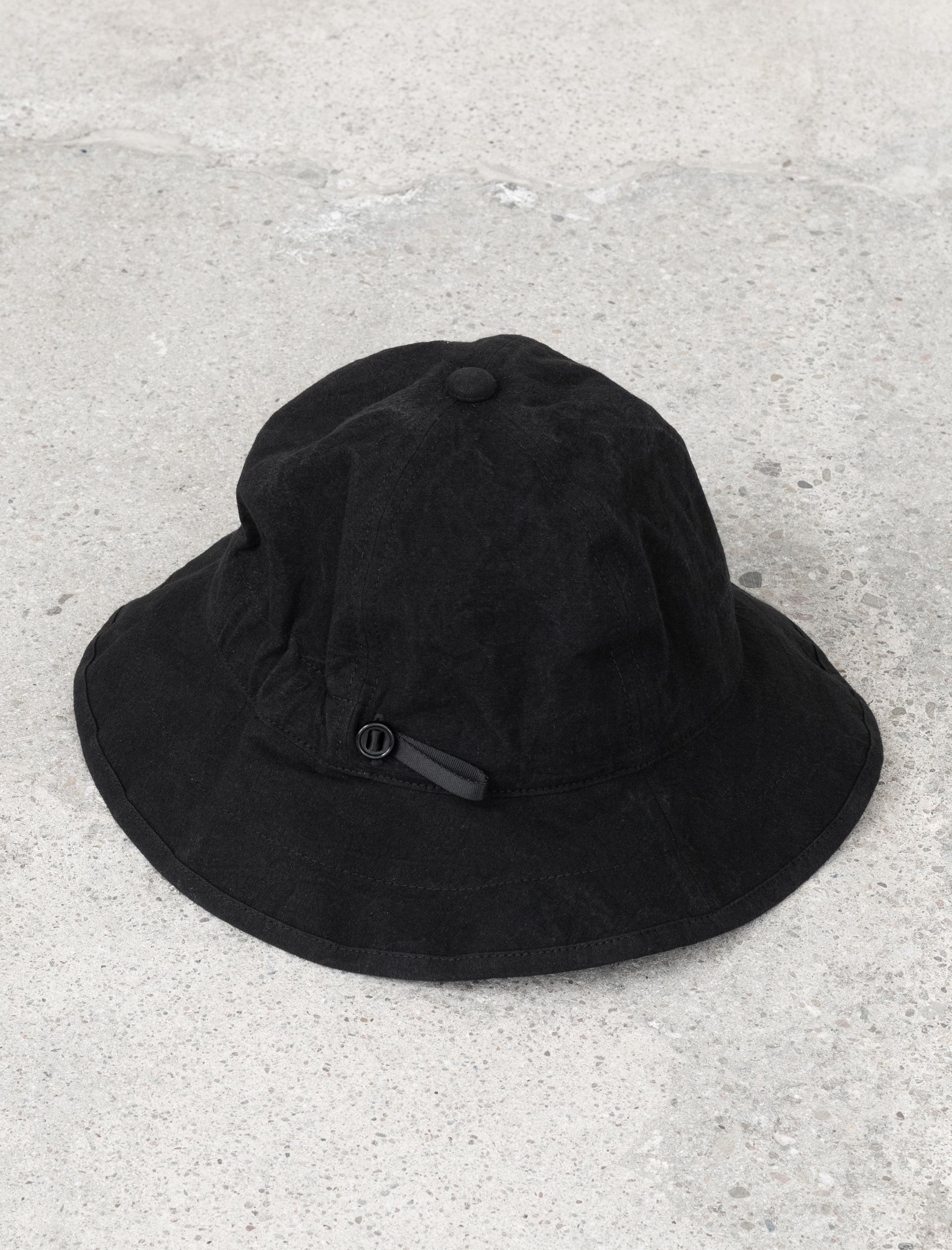 MAN-TLE – Bows and Arrows