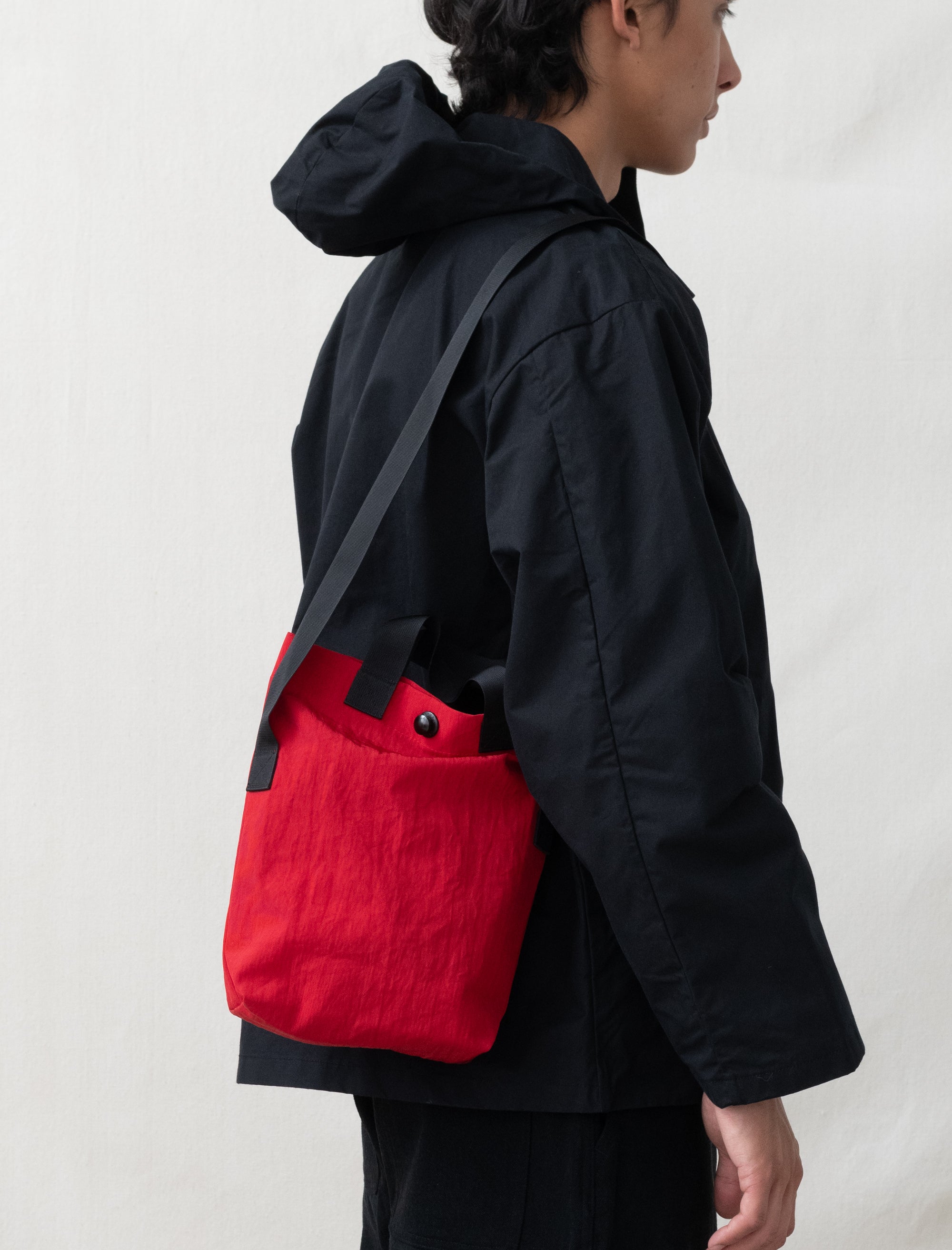 MAN-TLE R19B4 Mini Tote (Red Waratah Nylon) – Bows and Arrows