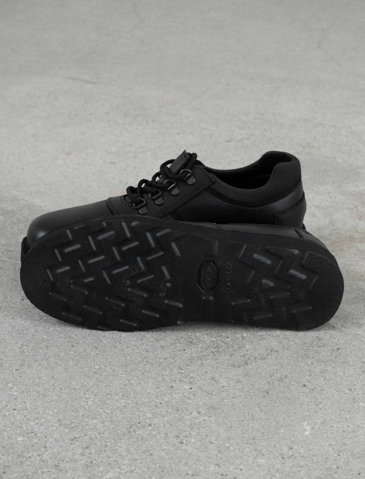 GR10K Low Trauma Shoes (Black) – Bows and Arrows